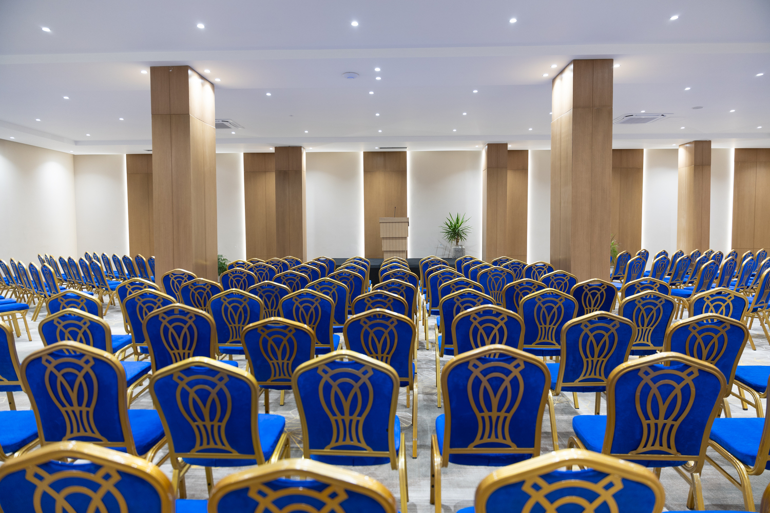 BIZNES | FAFA Hotels & Resorts